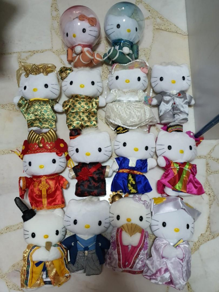10 Iconic Hello Kitty Toys Every Singaporean Went Crazy Over