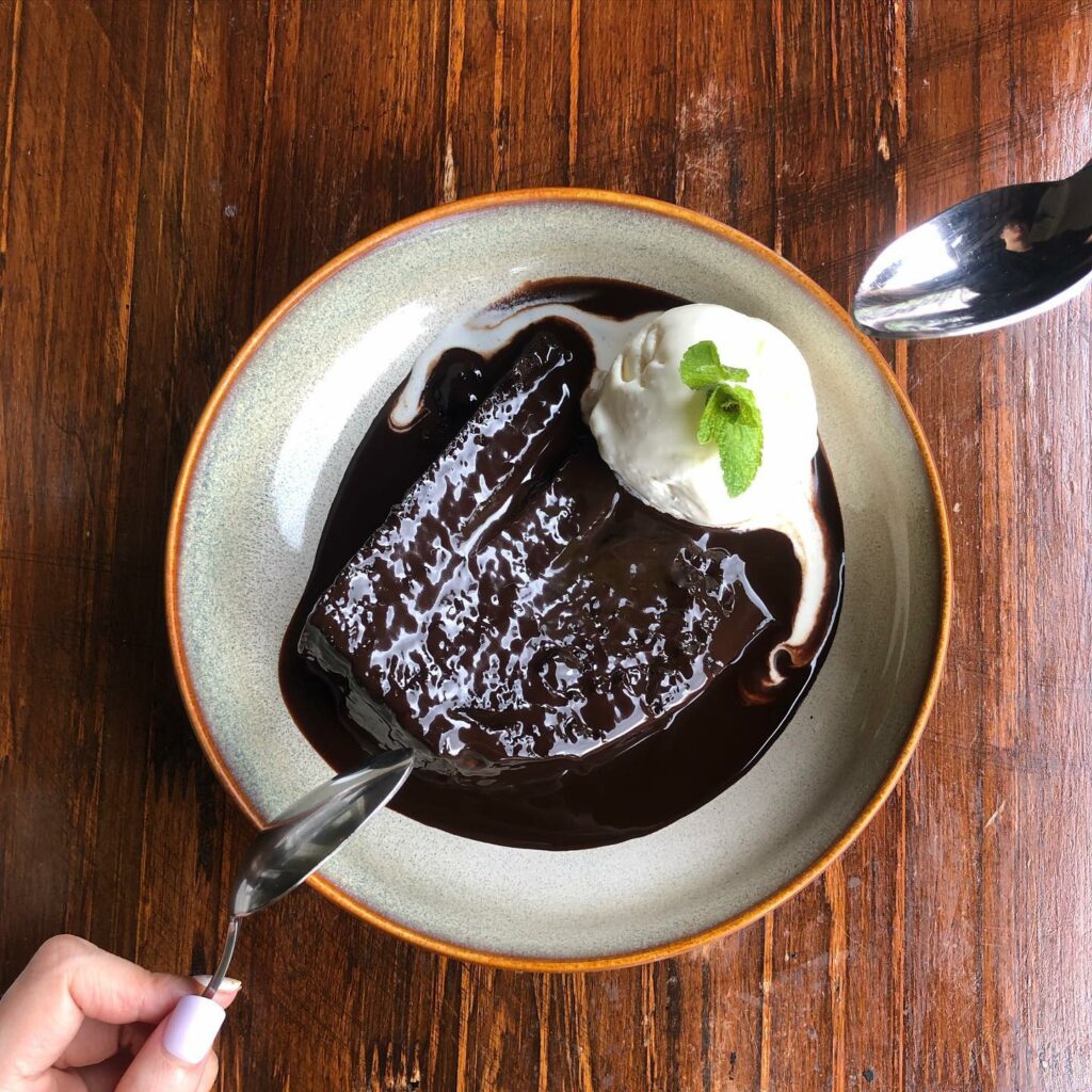 Riders Cafe: Hidden Cafe In A Colonial Horse Stable