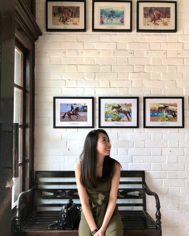 Riders Cafe: Hidden Cafe In A Colonial Horse Stable