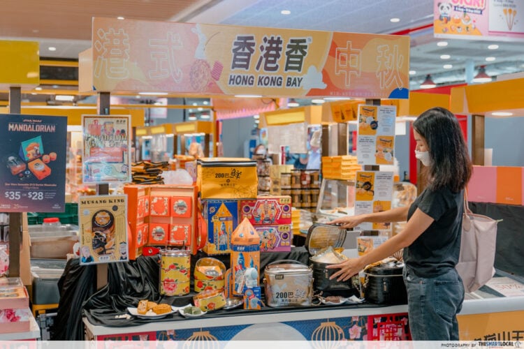 AMK Hub Mid Autumn Fair Has MSW Durian & Mala Lobster Mooncakes