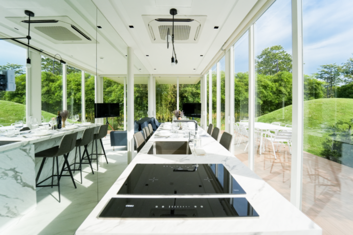 Garden Pod - New Hotel At Gardens By The Bay With Container Rooms