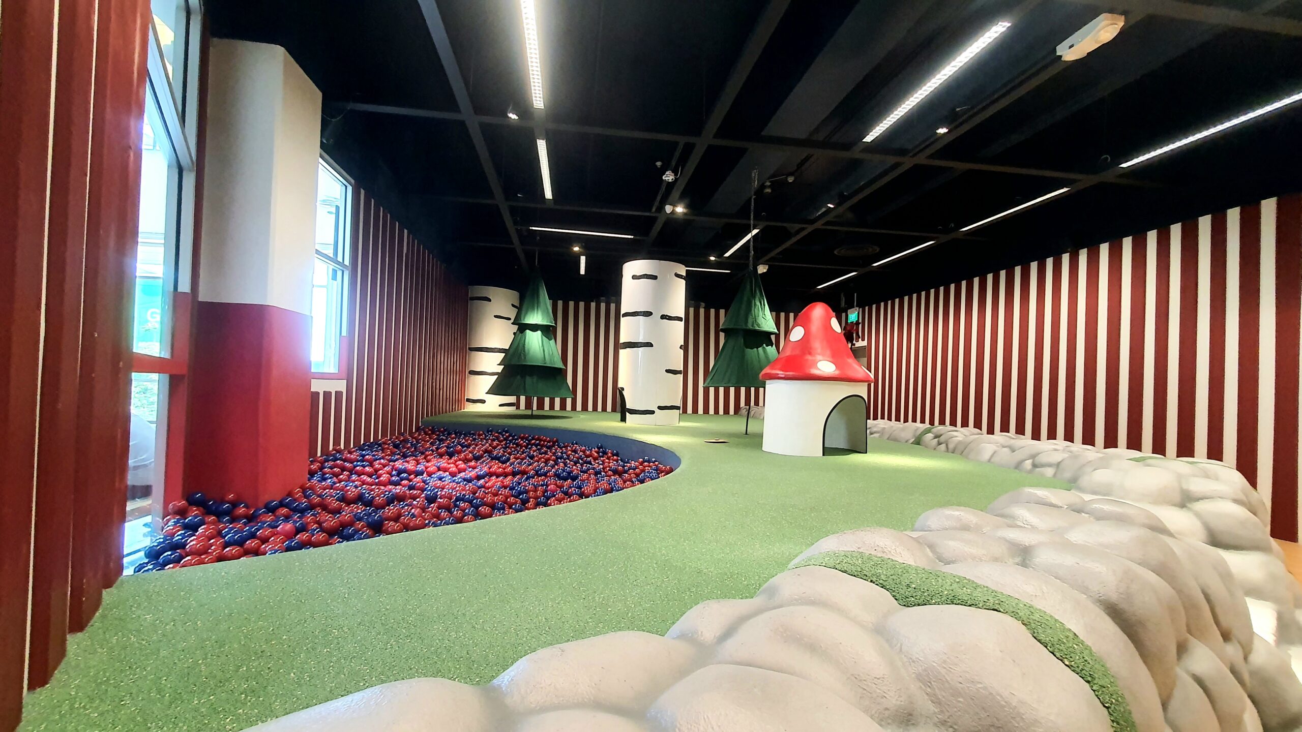 IKEA Tampines Indoor Playground Has Drop Off Service For The Kiddos IKEA Tampines Indoor Playground Has Drop Off Service For The Kiddos
