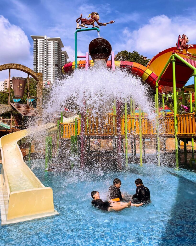 Guide To Sunway Lagoon, Malaysia: Iconic Theme Park Near KL