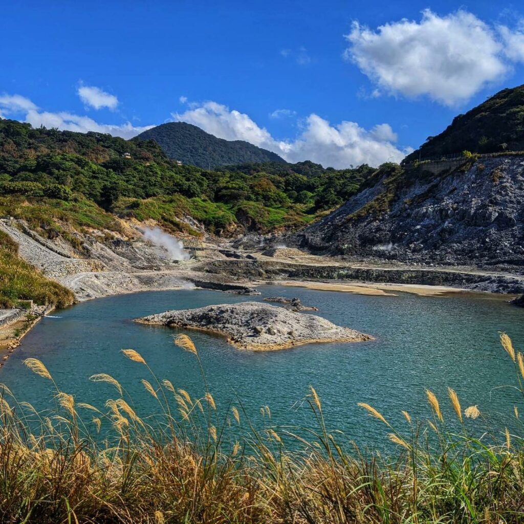 8 Bucket-List Ideas For Thrilling Activities Around The World