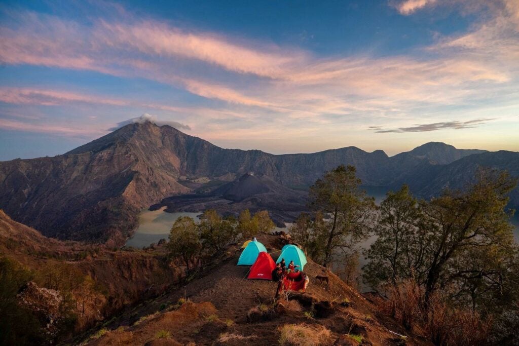 Guide To Trekking Mount Rinjani In Lombok With Pro Tips