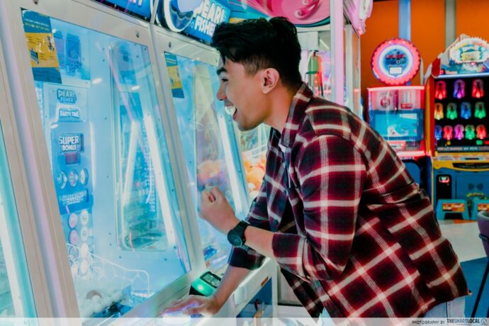 Christmas At Waterway Point - Shop & Win Prizes Like A Trip For 2