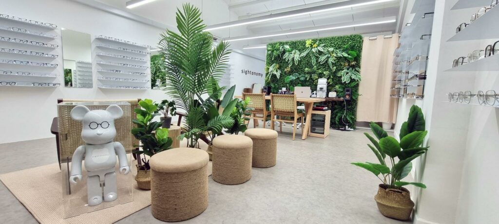 15 Best Spectacle Shops In Singapore For Affordable & Stylish Glasses