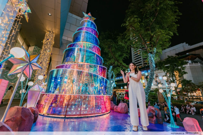 11 Best Places To See Christmas Lights & Decorations In Singapore 2022