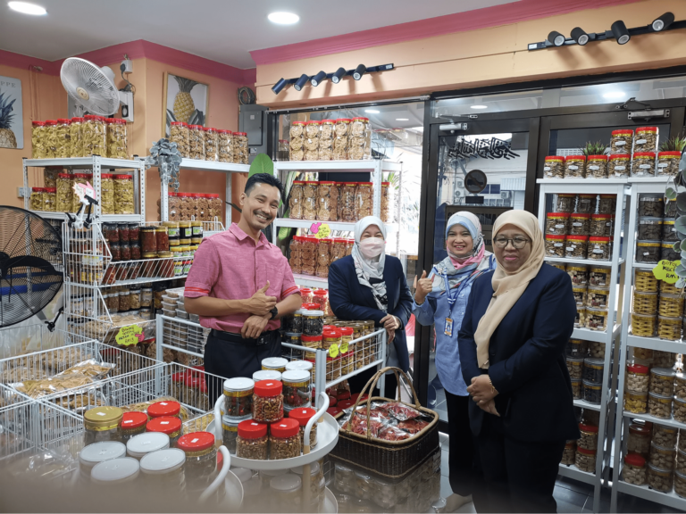 9 Best Snack Shops In JB For CNY Snacks