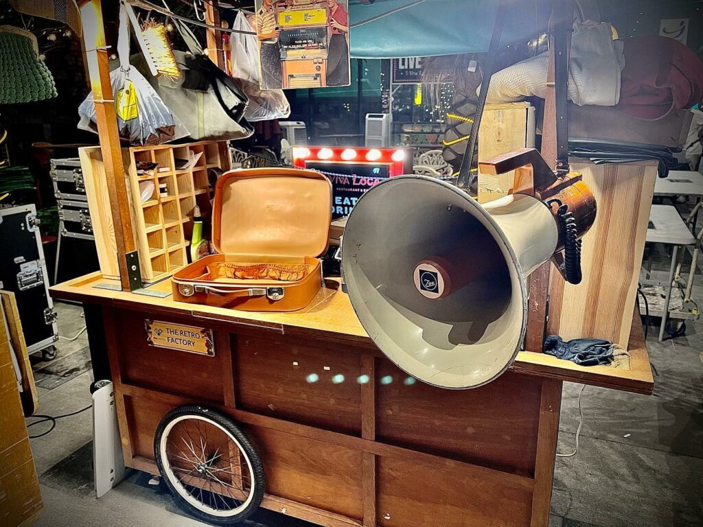 The Retro Factory Has Weekend Flea Market In Katong With Antique