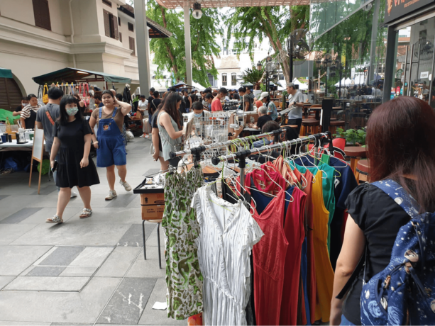 The Retro Factory Has Weekend Flea Market In Katong With Antique
