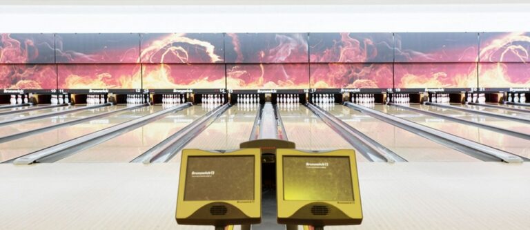 12 Best Bowling Alleys In Singapore (2025)