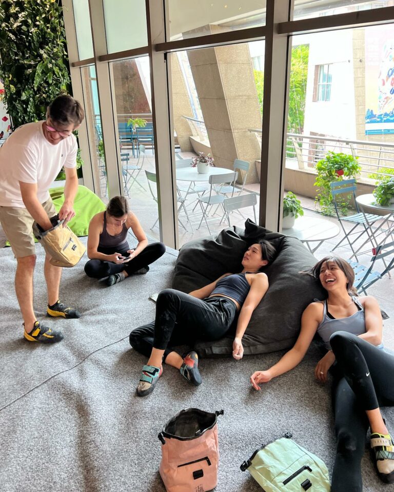 Project Send: New Climbing Gym In Singapore At Esplanade Mall