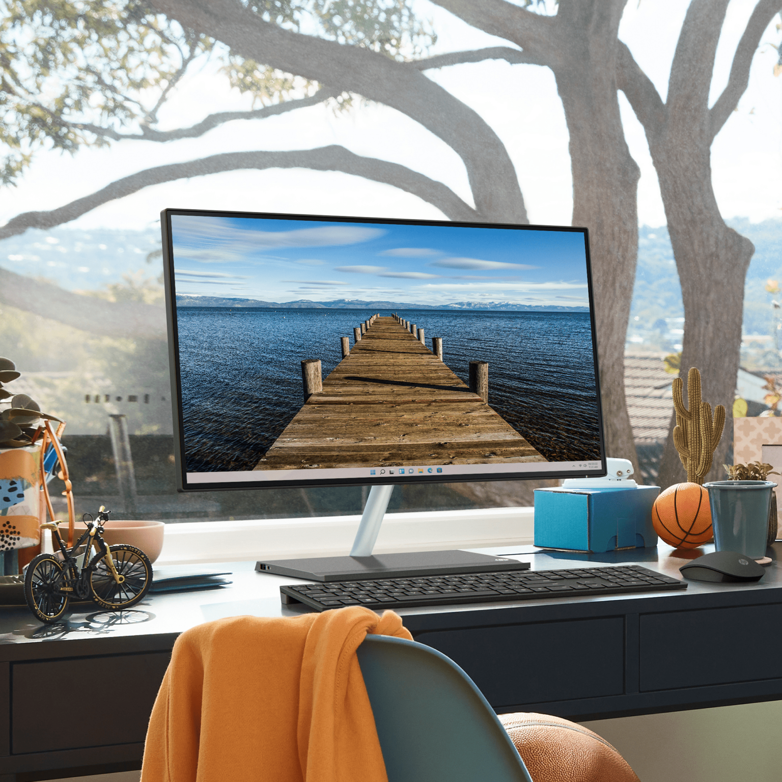 HP’s Challenger Sale Has Up To $900 Off & Free Printer Giveaway