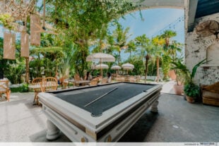 Penny Lane Bali: Gorgeous Glasshouse Cafe In Canggu