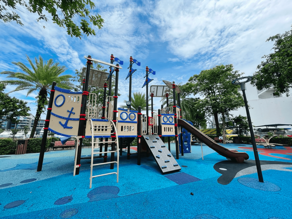 Quayside Isle Guide: Upscale Waterfront Hangout In Sentosa