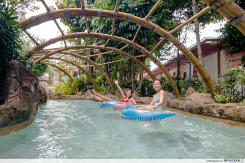 Adventure Cove Waterpark Guide: Cabanas & Water Slides [2024]