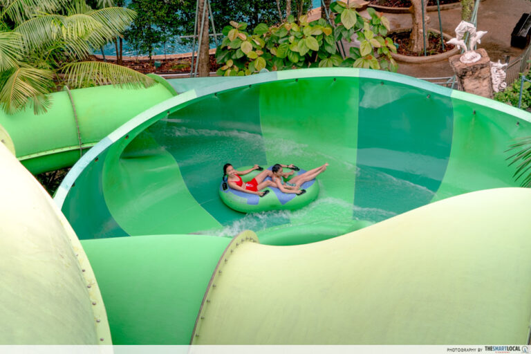 Adventure Cove Waterpark Guide: Cabanas & Water Slides [2024]