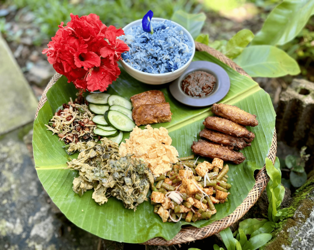 Bollywood Farms Is A Hidden Fruit & Vegetable Farm In Kranji