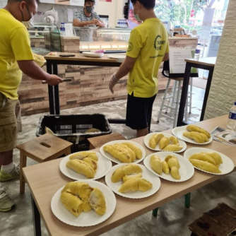 This Durian Workshop Will Teach You How To Pick The Best Durians