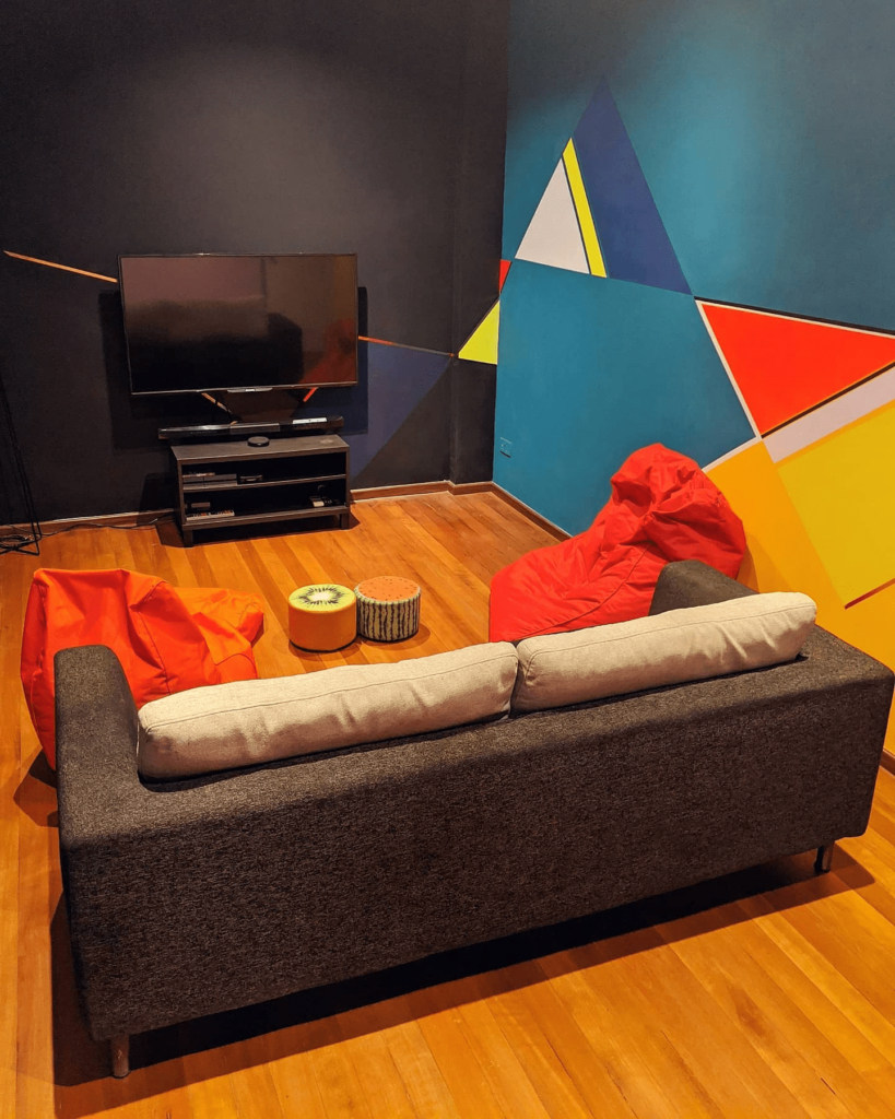 9 Private Rooms In Singapore To Lepak At With Friends – Glamping Passion