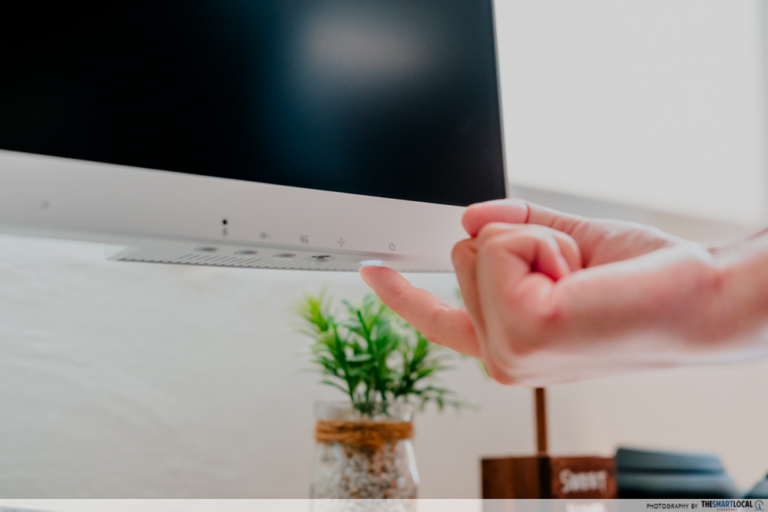 BenQ Monitors - Eye-Care Displays For Your Desktop Setup