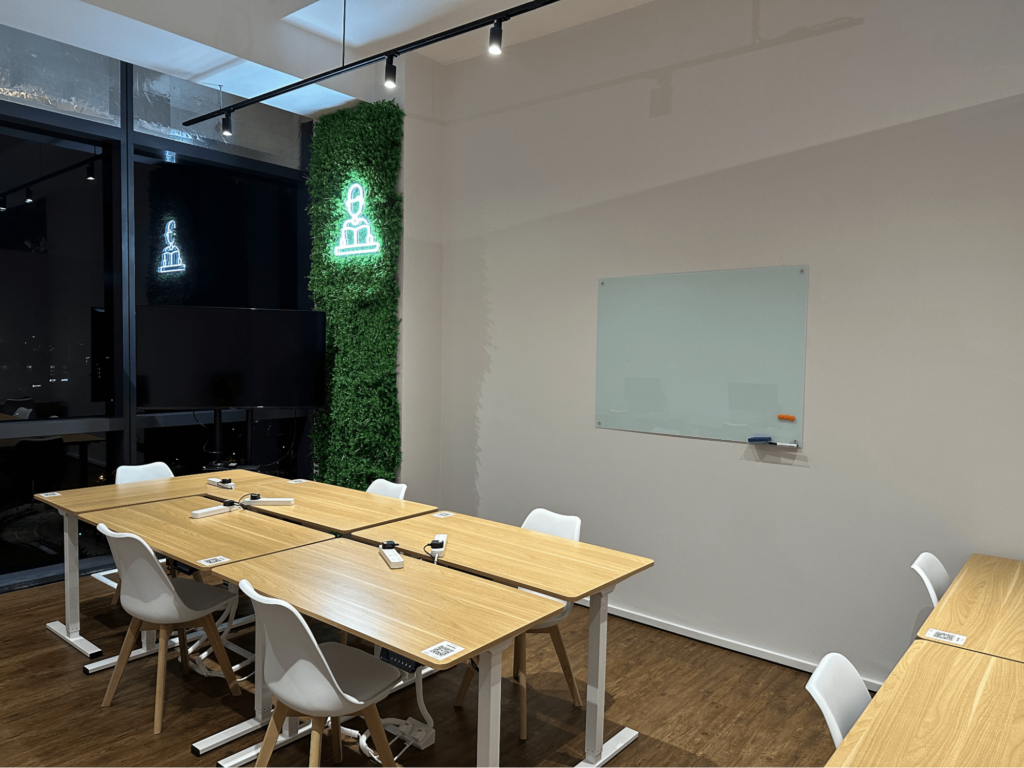Spatial: Co-Working Space With Cheap Hourly Rates From $2.40