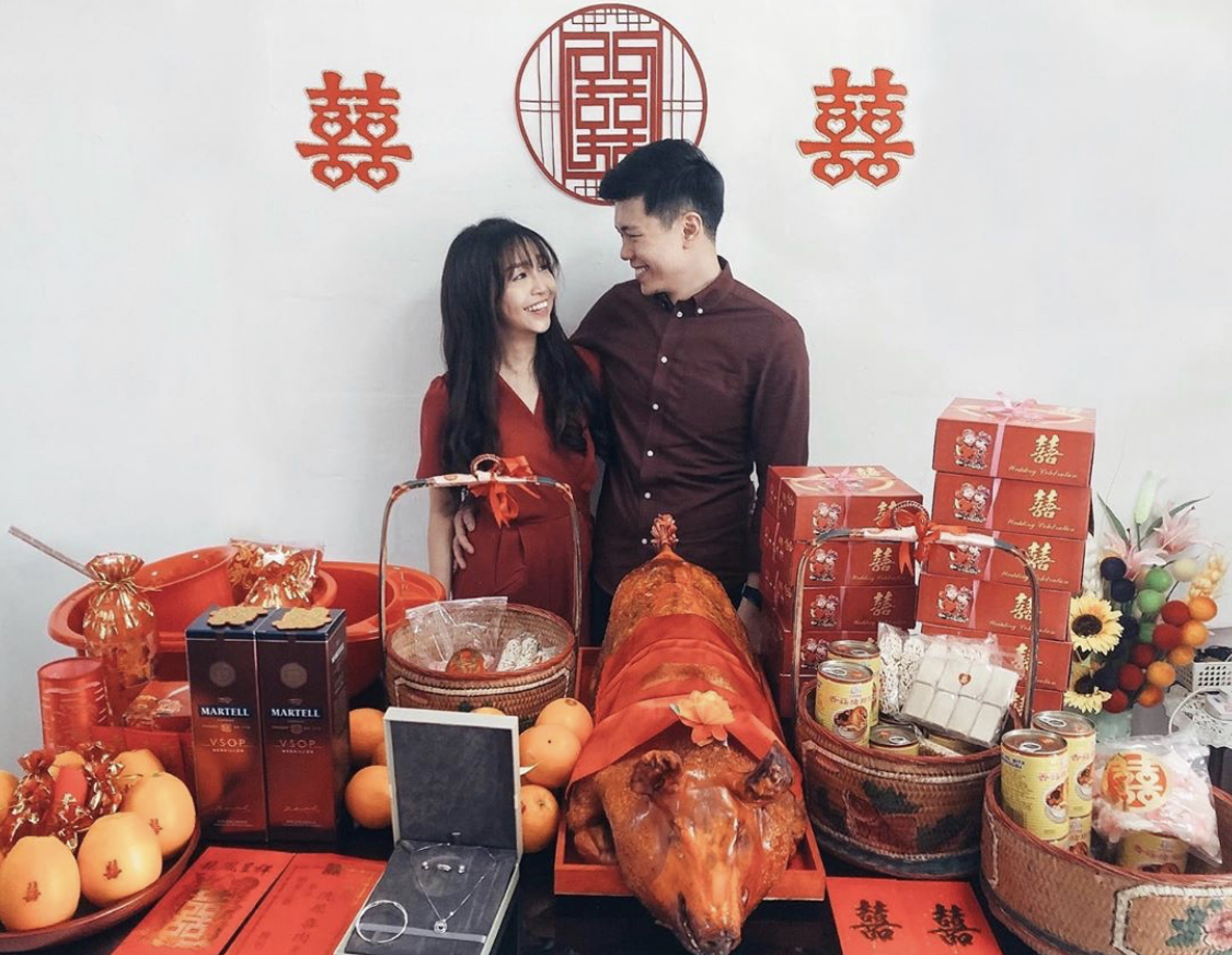 11 Chinese Wedding Customs In Singapore & The Significance Behind Them Explained | HardwareZone ...
