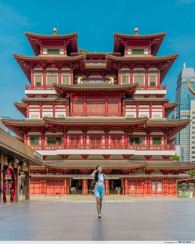 Lian Xin Food Court Is Hidden Under Buddha Tooth Relic Temple