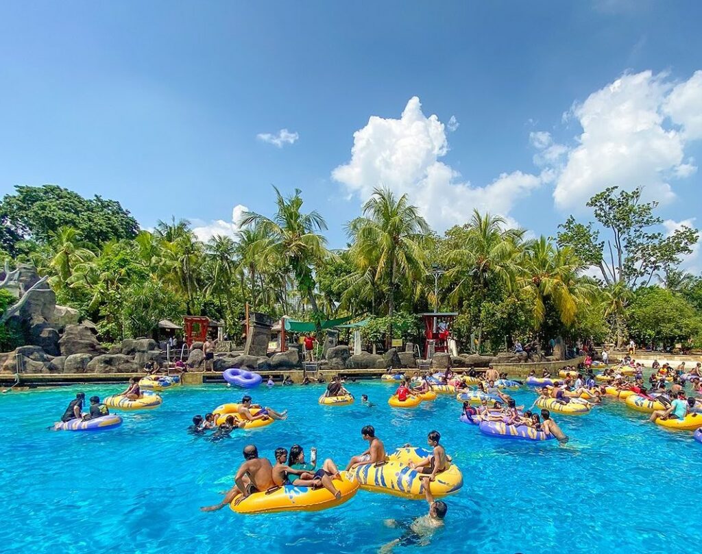12 Waterparks In Southeast Asia For Singaporeans