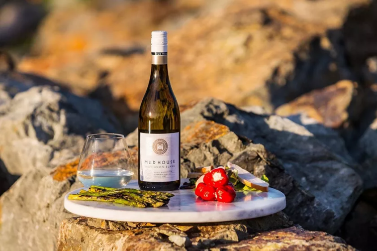 Guide To Common Types Of Alcohol Like Liquor & Wine