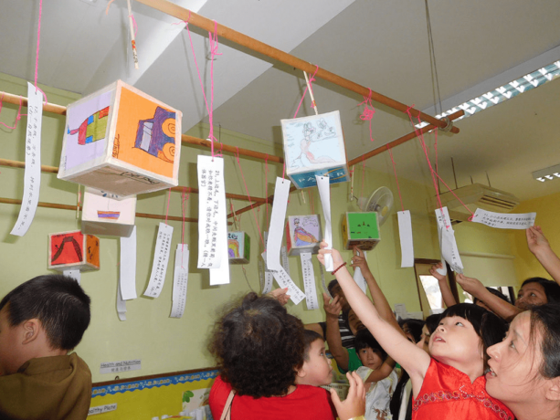 9 Top Things We Miss Doing In Our Childhood During Mid-Autumn Festival