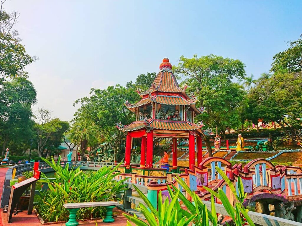 Haw Par Villa: Singapore’s “Horror” Amusement Park