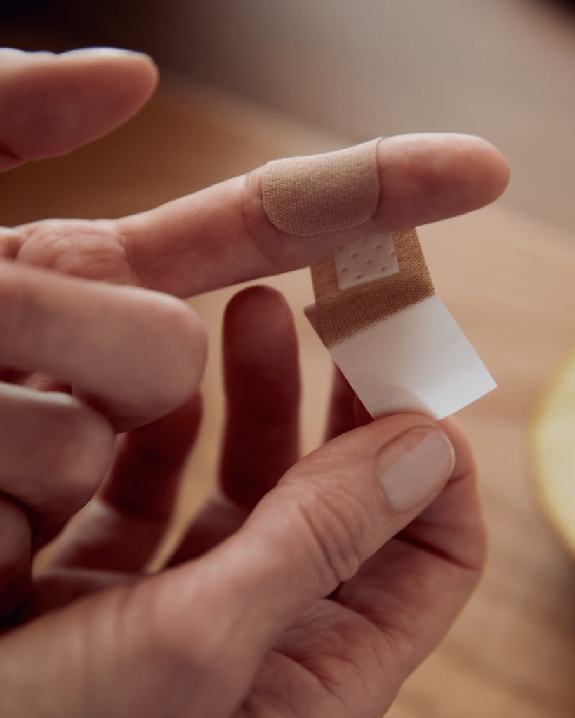 8 Wound Care Misconceptions Debunked & How To Treat Injuries Correctly