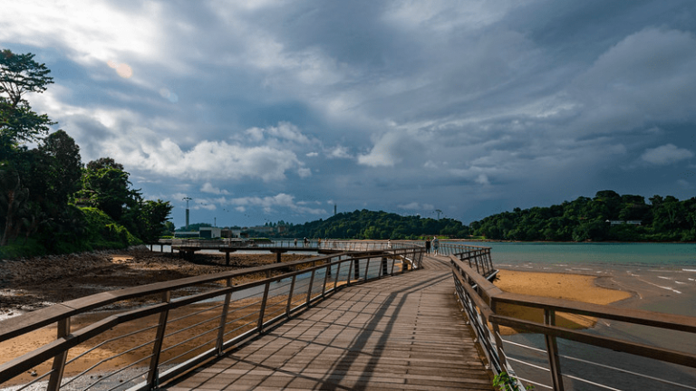 Labrador Park: Opening Hours & How To Get To There