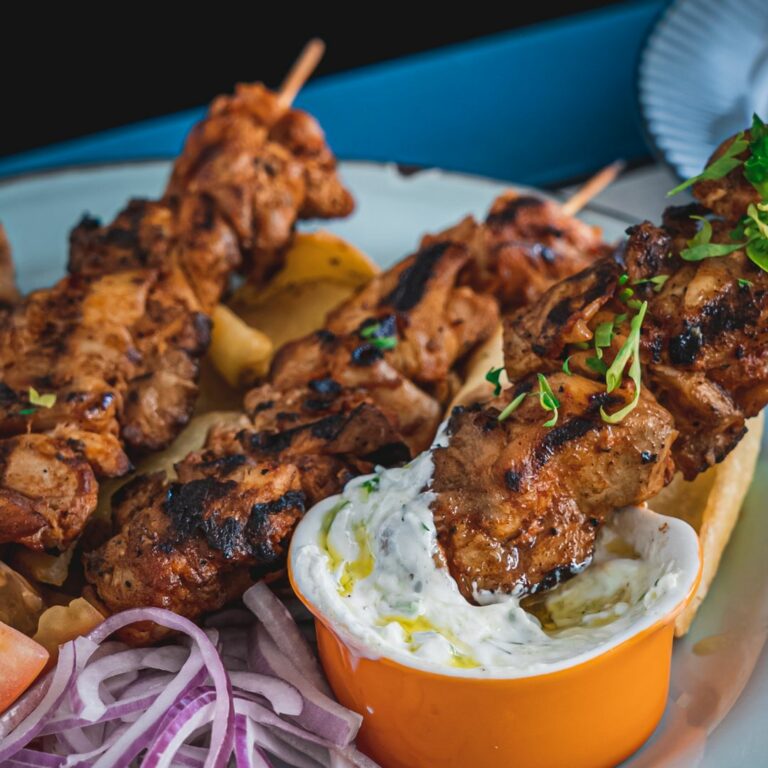 CQ @ Clarke Quay Has 1-For-1 Lunch Deals & Free Set Meals