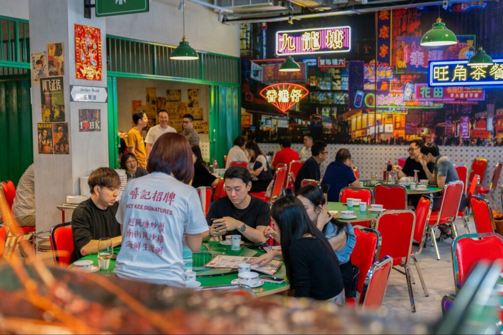 Hey Kee: This Seafood Resto In Aljunied Looks Like 1980s HK