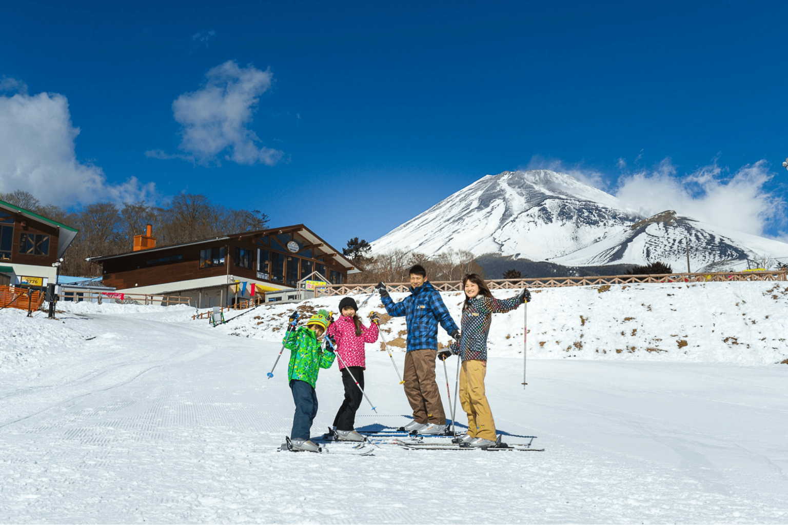 11 Beginner Friendly Ski Resorts in Japan To Hit The Slopes At