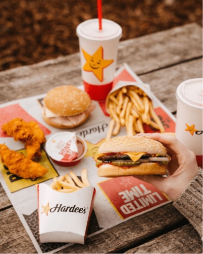 8 Old Fast Food Chains 80s & 90s Kids Know That Need To Return