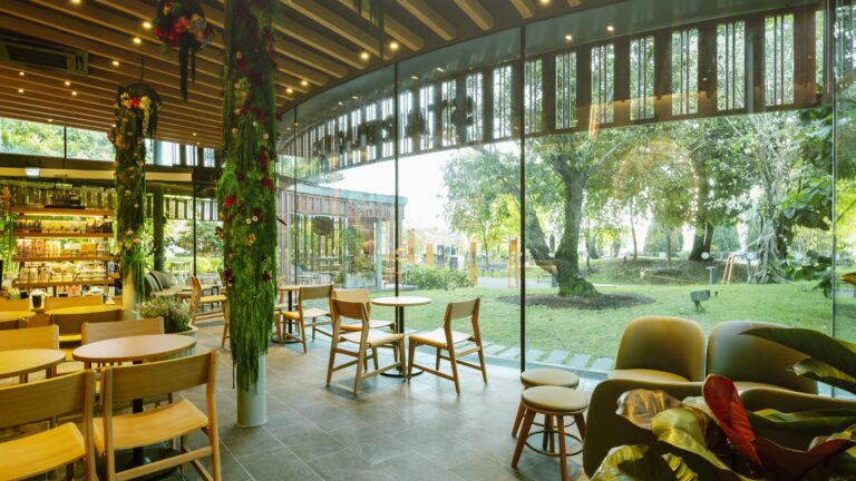14 Unique Starbucks Outlets In Singapore (2025)