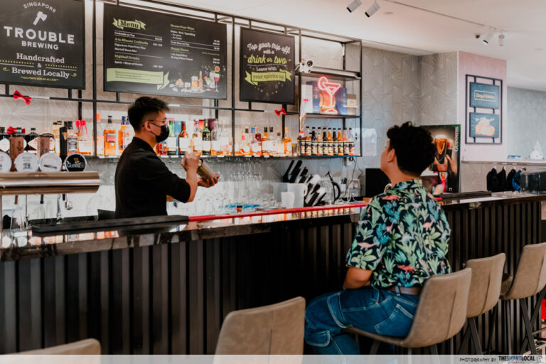 Guide To Parkway Parade Shopping Centre (2024)