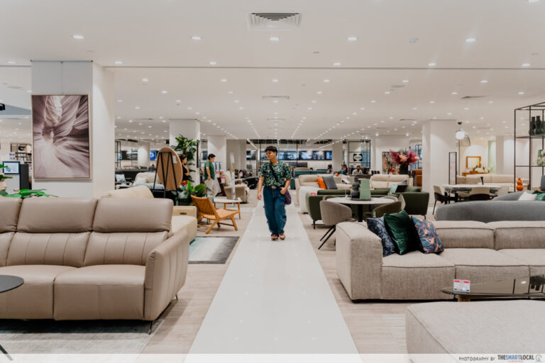 Guide To Parkway Parade Shopping Centre (2024)