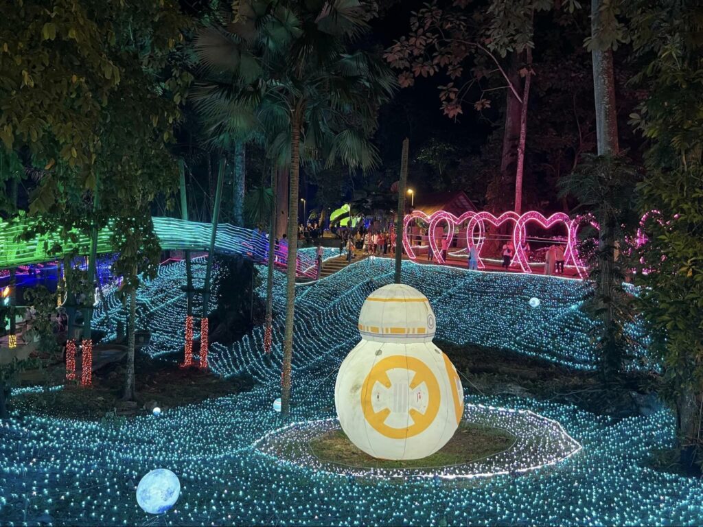 Luna Lights Wonderland: Carnival With Light Installations In JB