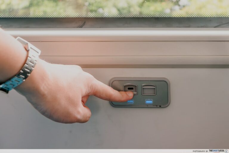 Guide To Taking The Causeway Link Bus From SG To JB & Back