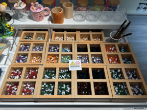 Turtle Marina Square Has Art Supplies For Decoden & Bracelets