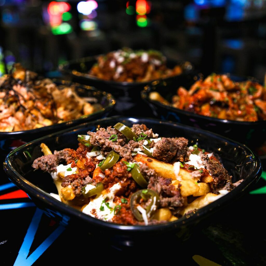 Live Music Bars In Singapore With Good Food & Drinks (2025)