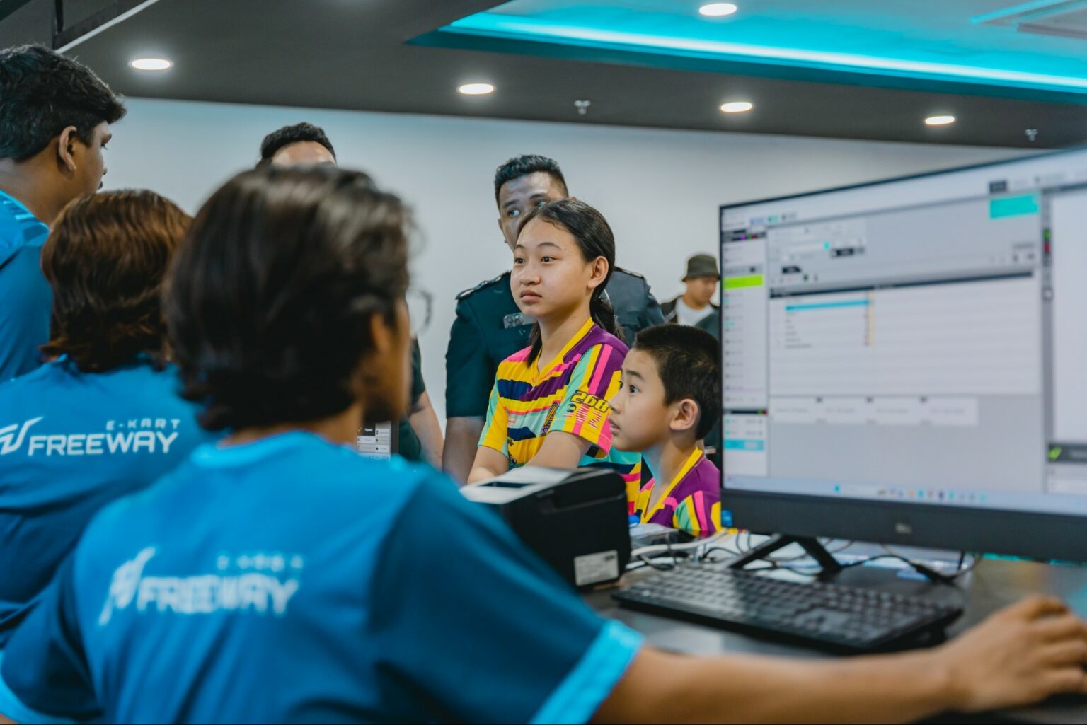 Freeway E-Kart - Largest Go-Karting Track In KL With Night Races