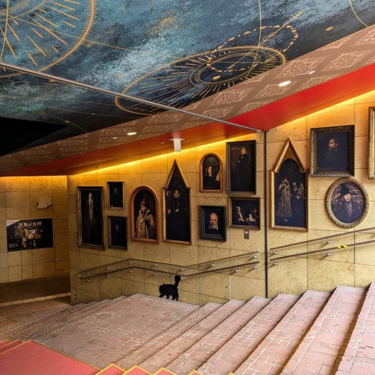 There's A Harry Potter-Themed Train Station In Tokyo, Japan