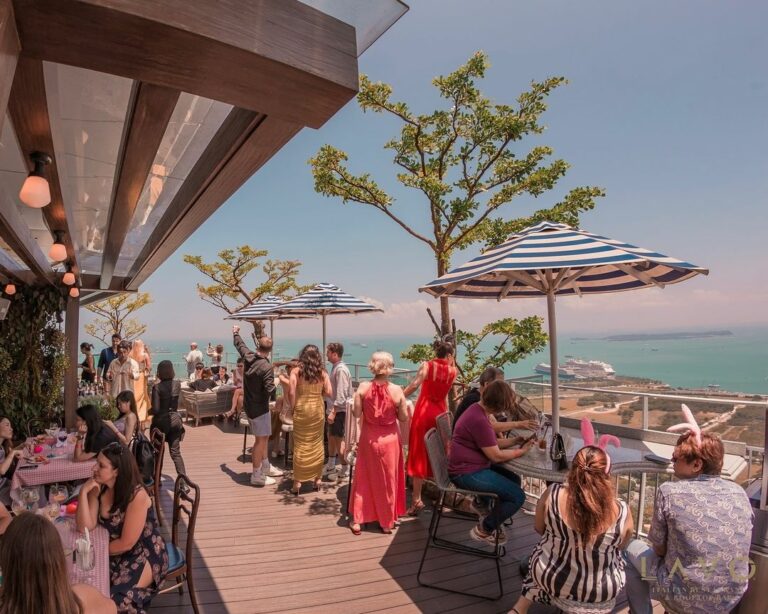 18 Best Rooftop Bars In Singapore (2024)