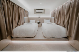 The Bus Collective - Repurposed Bus Hotel In Changi Village